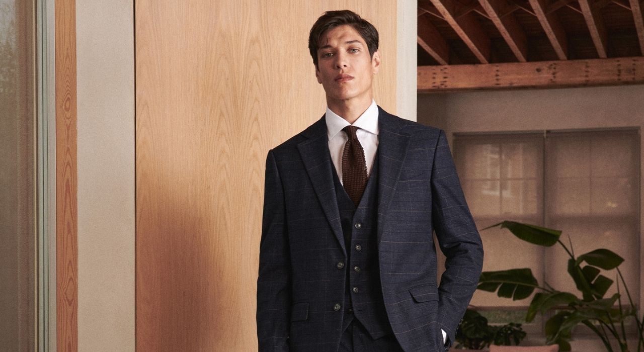 Kingsman’s Guide to Office Suits for Dubai Professionals